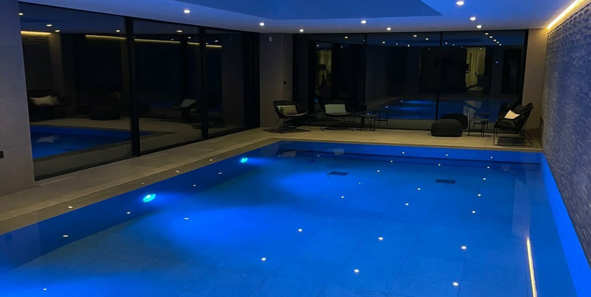 LED Underwater Swimming Pool Lights | Topline Pools and Wellness