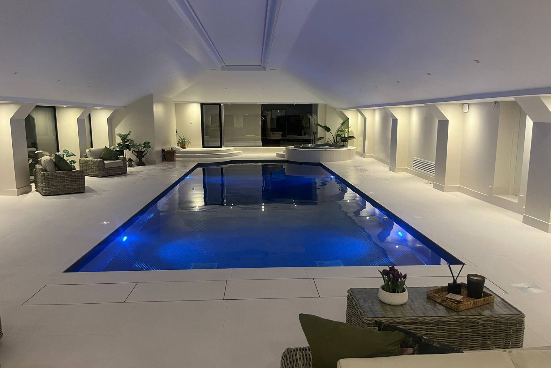 Swimming Pools - Design & Build Specialists | Topline Pools