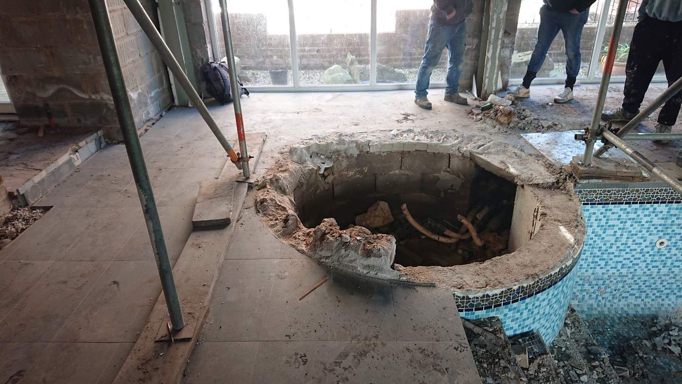 Indoor Swimming Pool and Inbuilt Spa Pool Refurbishment | Topline Pools ...